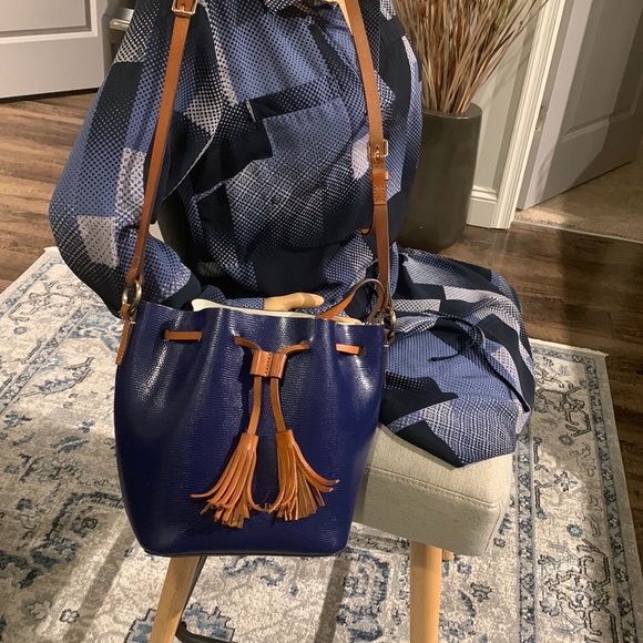 Dooney & Bourke | Bags | Dooney Bourke Montecito Serena Drawstring ...